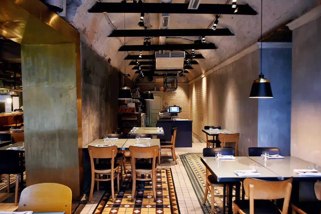 Alasan Coffee Shop Jadi Favorit Anak Muda Buat Nongkrong